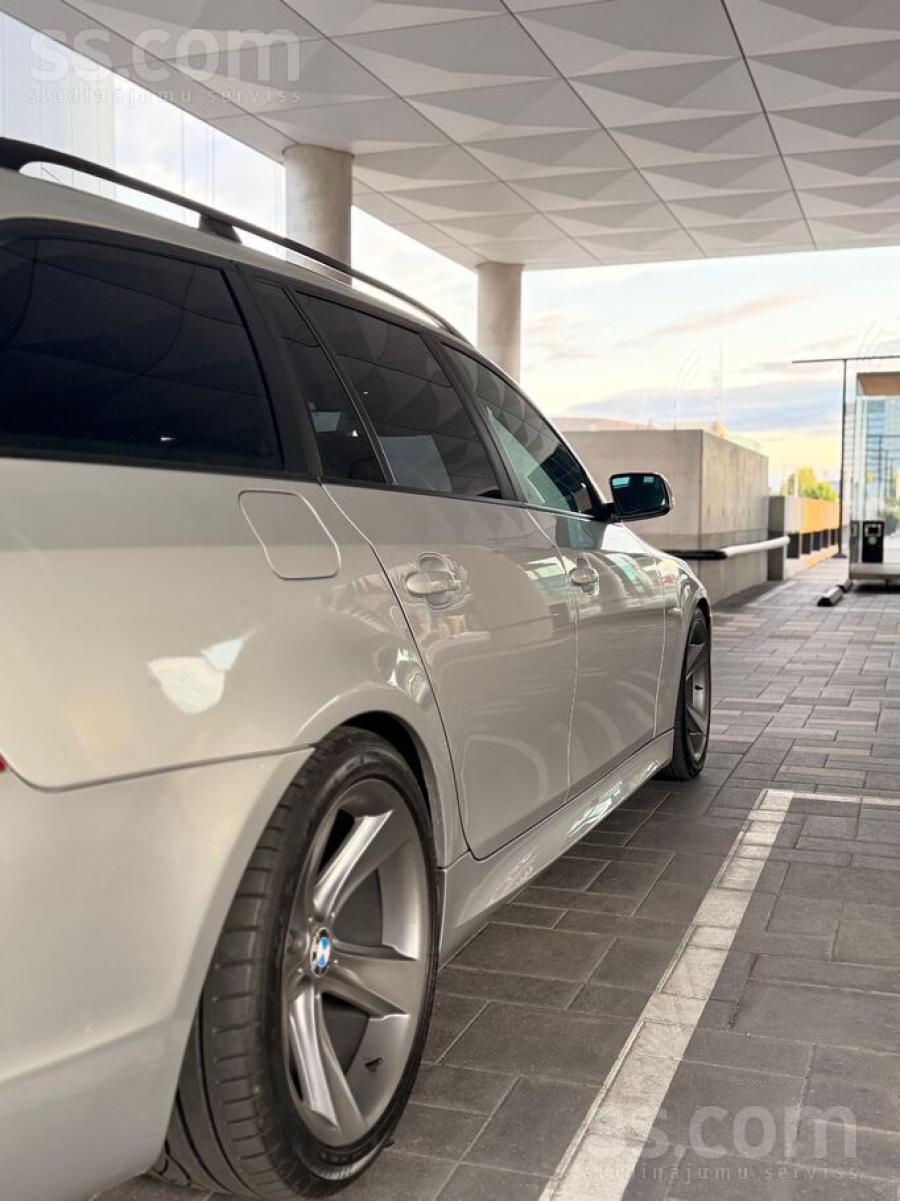 Pelēks BMW 525 2007 Rīga, ar dzinēja tilpumu 2.50 L un nobraukumu 418 tūkst. km par 5290 €, foto 10 vietnē AUTOMOTO.COM.LV