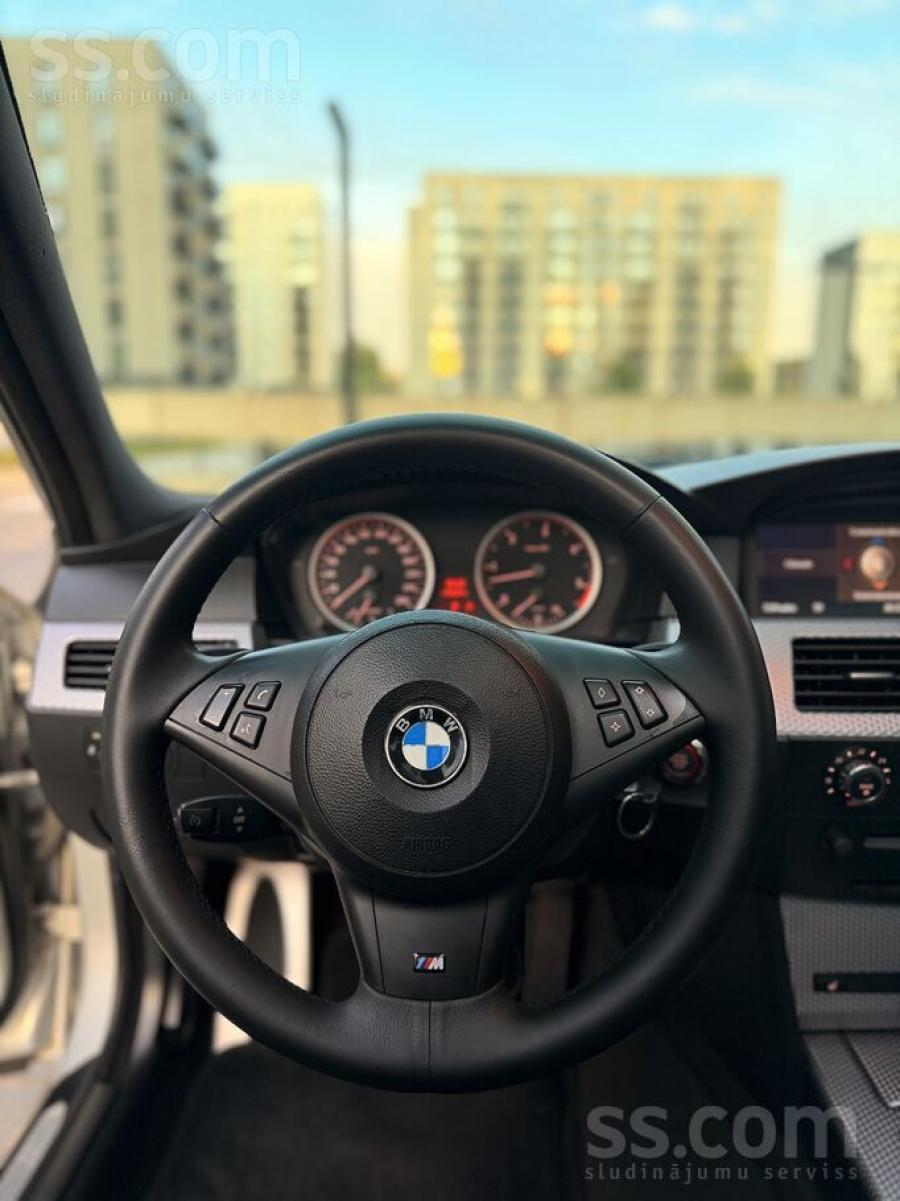 Pelēks BMW 525 2007 Rīga, ar dzinēja tilpumu 2.50 L un nobraukumu 418 tūkst. km par 5290 €, foto 14 vietnē AUTOMOTO.COM.LV