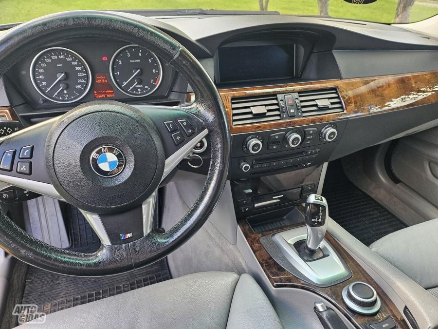 Grey BMW 525 2007 in Klaipeda, with an engine capacity of 2.50 L and mileage of 193 thousand km for 2999 €, photo 3 on AUTOMOTO.COM.LV