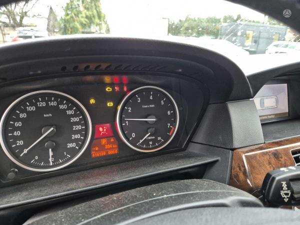 Серый БМВ 525 2007 в Утена, объемом двигателя 2.50 л и пробегом 40 тыс. км за 1500 €, фото 8 на AUTOMOTO.COM.LV