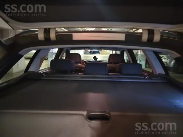 Grey BMW 525 2007 in Riga, with an engine capacity of 3.00 L and mileage of 298 thousand km for 5000 €, photo 8 on AUTOMOTO.COM.LV