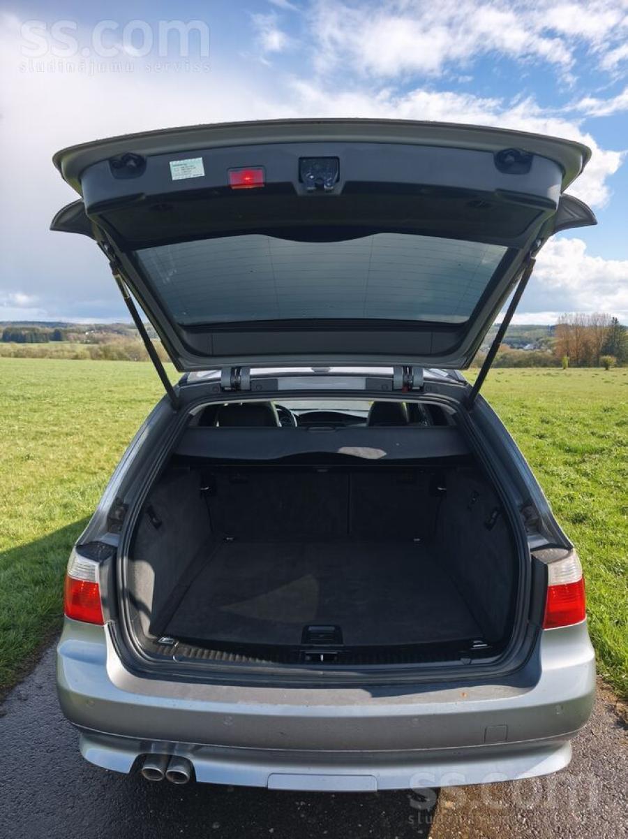 Grey BMW 525 2007 in Riga, with an engine capacity of 2.50 L and mileage of 309 thousand km for 3690 €, photo 8 on AUTOMOTO.COM.LV