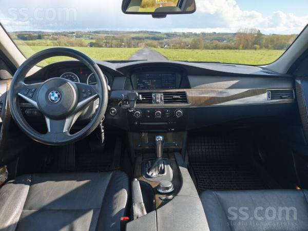 Grey BMW 525 2007 in Riga, with an engine capacity of 2.50 L and mileage of 309 thousand km for 3690 €, photo 9 on AUTOMOTO.COM.LV