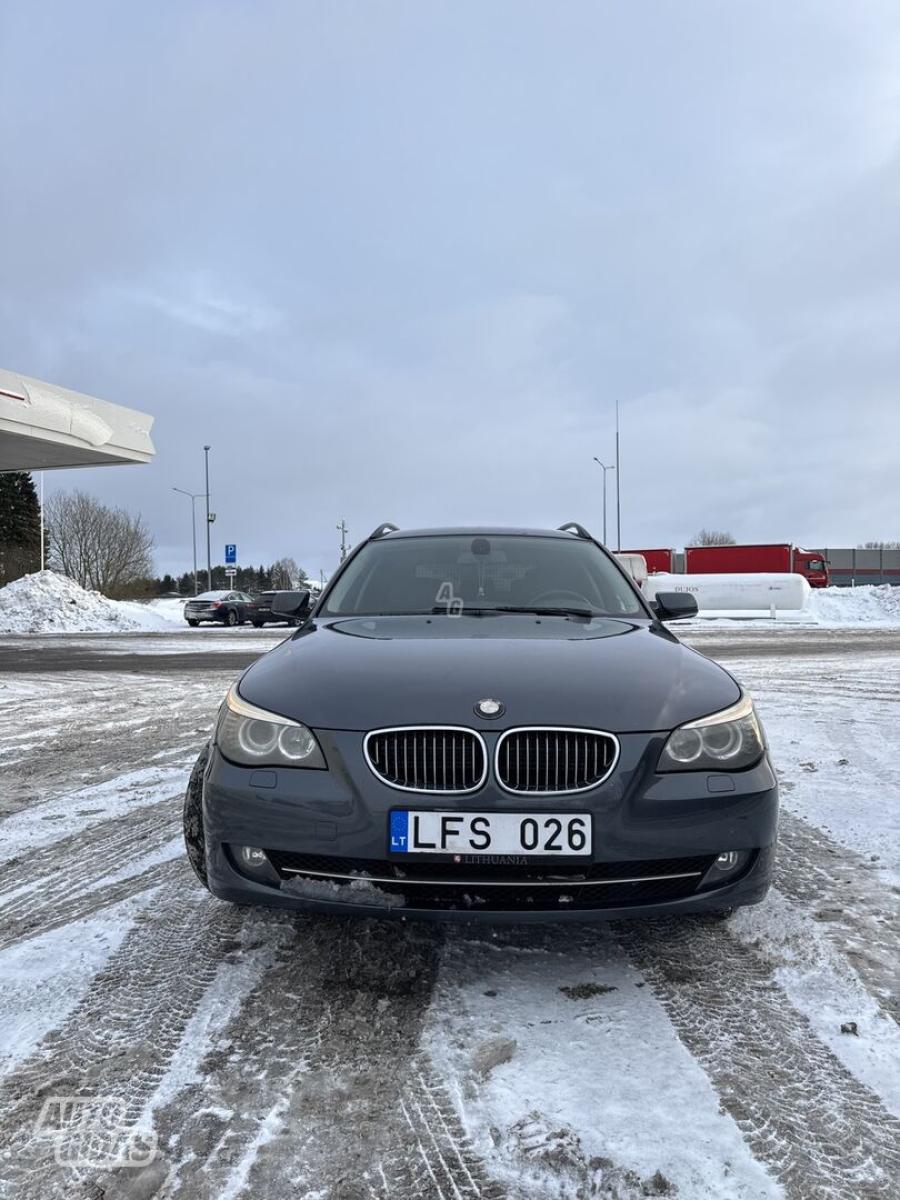 Grey BMW 525 2008 in Klaipeda, with an engine capacity of 3.00 L and mileage of 440 thousand km for 3450 €, photo 3 on AUTOMOTO.COM.LV