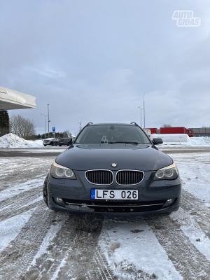 Pelēks BMW 525 2008 Klaipėda, ar dzinēja tilpumu 3.00 L un nobraukumu 440 tūkst. km par 3350 €, foto 2 vietnē AUTOMOTO.COM.LV