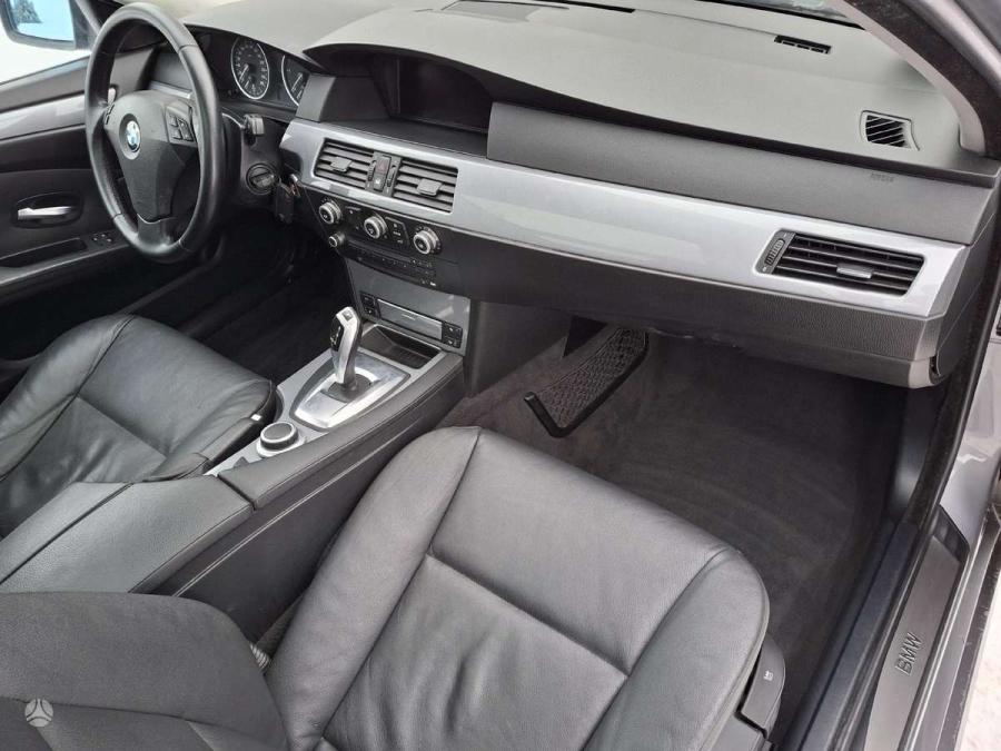 Pelēks BMW 525 2008 Prienai, ar dzinēja tilpumu 2.99 L un nobraukumu 321 tūkst. km par 4250 €, foto 14 vietnē AUTOMOTO.COM.LV