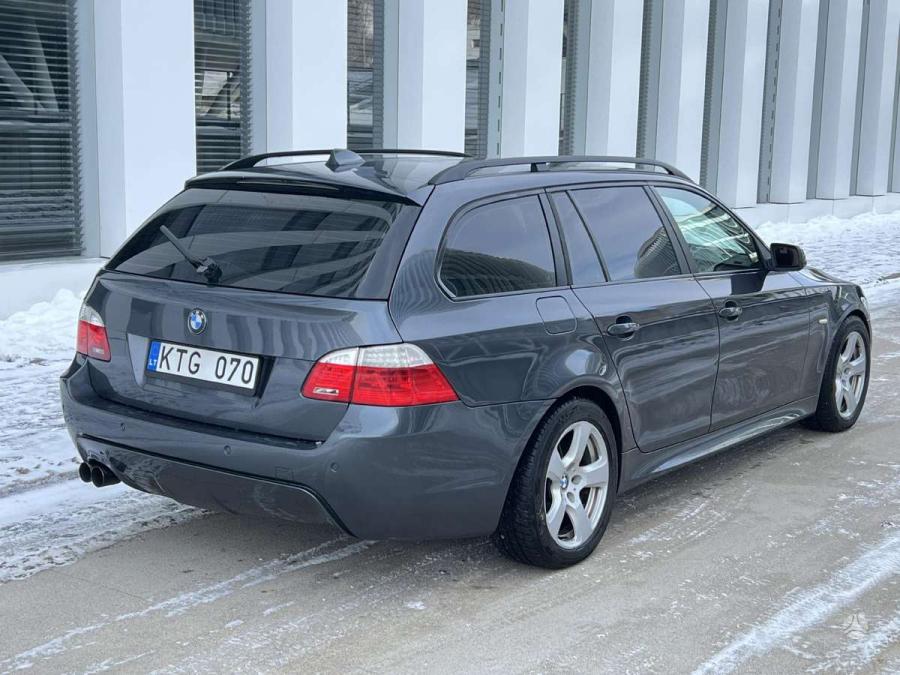 Grey BMW 525 2008 in Vilnius, with an engine capacity of 2.99 L and mileage of 400 thousand km for 4999 €, photo 3 on AUTOMOTO.COM.LV