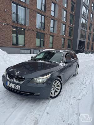 Grey BMW 525 2008 in Klaipeda, with an engine capacity of 3.00 L and mileage of 440 thousand km for 3350 €, photo  on AUTOMOTO.COM.LV