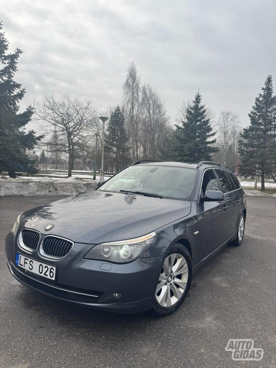 Pelēks BMW 525 2008 Klaipėda, ar dzinēja tilpumu 3.00 L un nobraukumu 440 tūkst. km par 3350 €, foto 1 vietnē AUTOMOTO.COM.LV