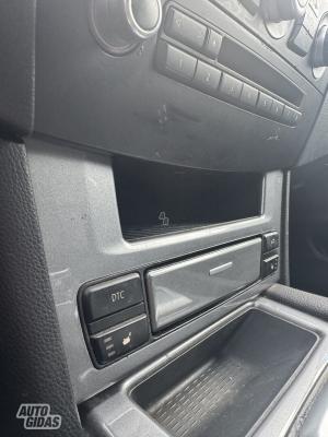 Pelēks BMW 525 2008 Klaipėda, ar dzinēja tilpumu 3.00 L un nobraukumu 440 tūkst. km par 3350 €, foto 15 vietnē AUTOMOTO.COM.LV