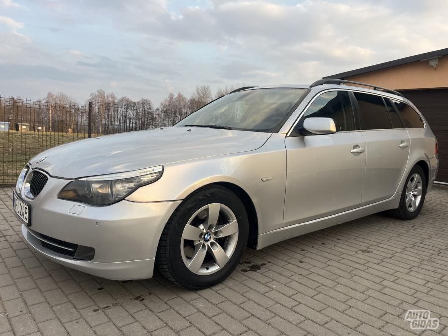 Pelēks BMW 525 2008 Alīta, ar dzinēja tilpumu 2.50 L un nobraukumu 400 tūkst. km par 3850 €, foto 3 vietnē AUTOMOTO.COM.LV
