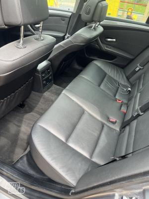 Grey BMW 525 2008 in Taurage, with an engine capacity of 3.00 L and mileage of 325 thousand km for 3300 €, photo 10 on AUTOMOTO.COM.LV