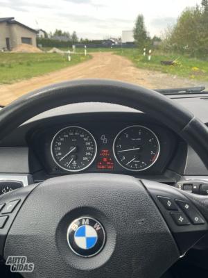 Grey BMW 525 2008 in Taurage, with an engine capacity of 3.00 L and mileage of 325 thousand km for 3300 €, photo 11 on AUTOMOTO.COM.LV