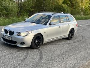 Grey BMW 525 2008 in Riga, with an engine capacity of 3.00 L and mileage of 348 thousand km for 4500 €, photo 3 on AUTOMOTO.COM.LV