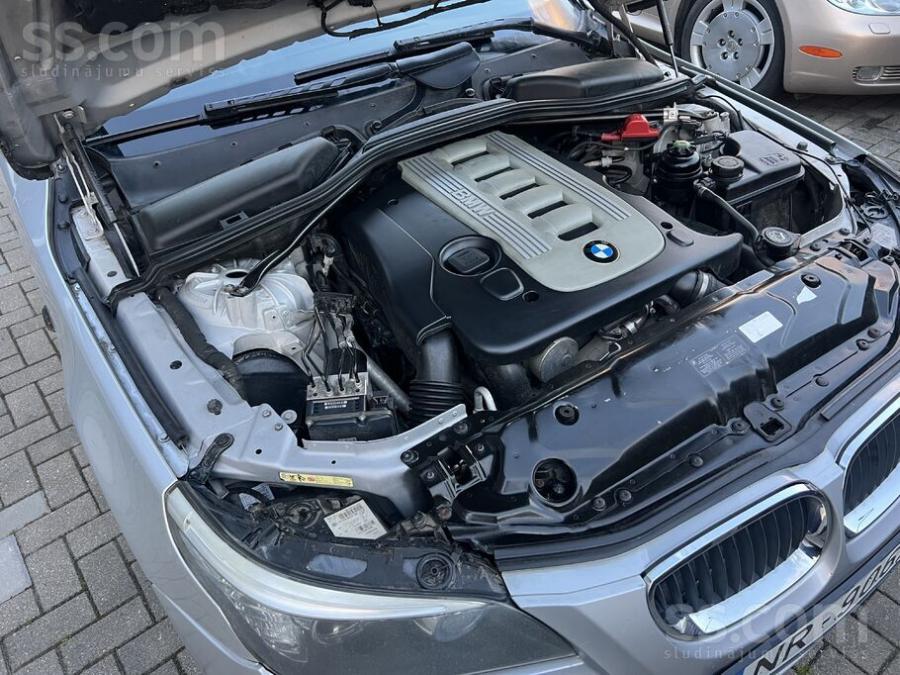 Grey BMW 525 2008 in Riga, with an engine capacity of 3.00 L and mileage of 348 thousand km for 4500 €, photo 15 on AUTOMOTO.COM.LV