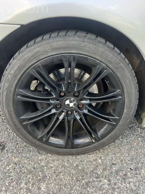 Grey BMW 525 2008 in Riga, with an engine capacity of 3.00 L and mileage of 348 thousand km for 4500 €, photo 16 on AUTOMOTO.COM.LV