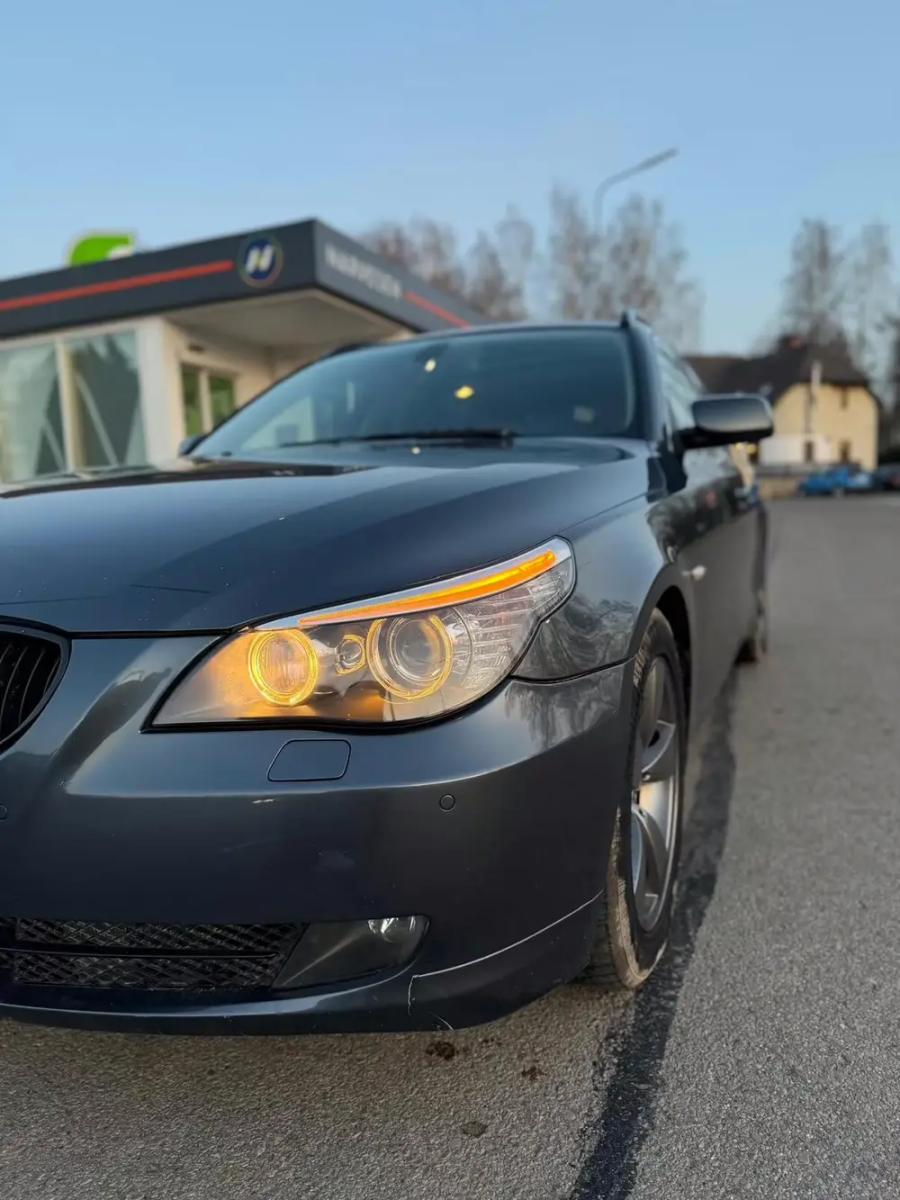 Pelēks BMW 525 2008 Rīga, ar dzinēja tilpumu 3.00 L un nobraukumu 368 tūkst. km par 4500 €, foto 11 vietnē AUTOMOTO.COM.LV