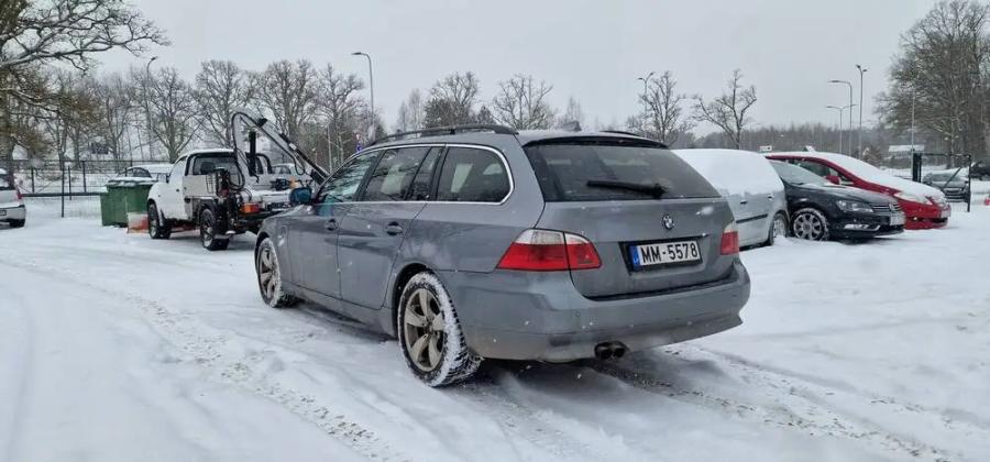 Серый БМВ 525 2008 в Валмиера, объемом двигателя 3.00 л и пробегом 439 тыс. км за 2350 €, фото 5 на AUTOMOTO.COM.LV