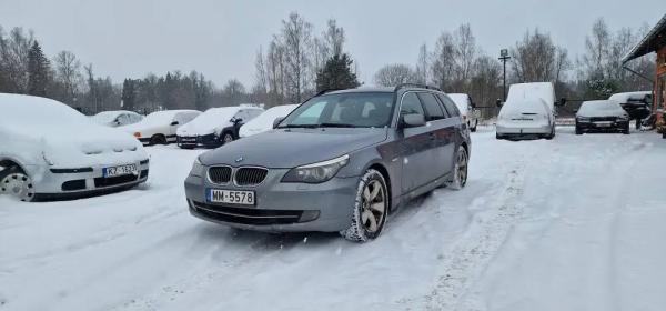 Pelēks BMW 525 2008 Valmiera, ar dzinēja tilpumu 3.00 L un nobraukumu 439 tūkst. km par 2350 €, foto 6 vietnē AUTOMOTO.COM.LV
