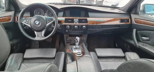 Pelēks BMW 525 2008 Valmiera, ar dzinēja tilpumu 3.00 L un nobraukumu 439 tūkst. km par 2350 €, foto 7 vietnē AUTOMOTO.COM.LV