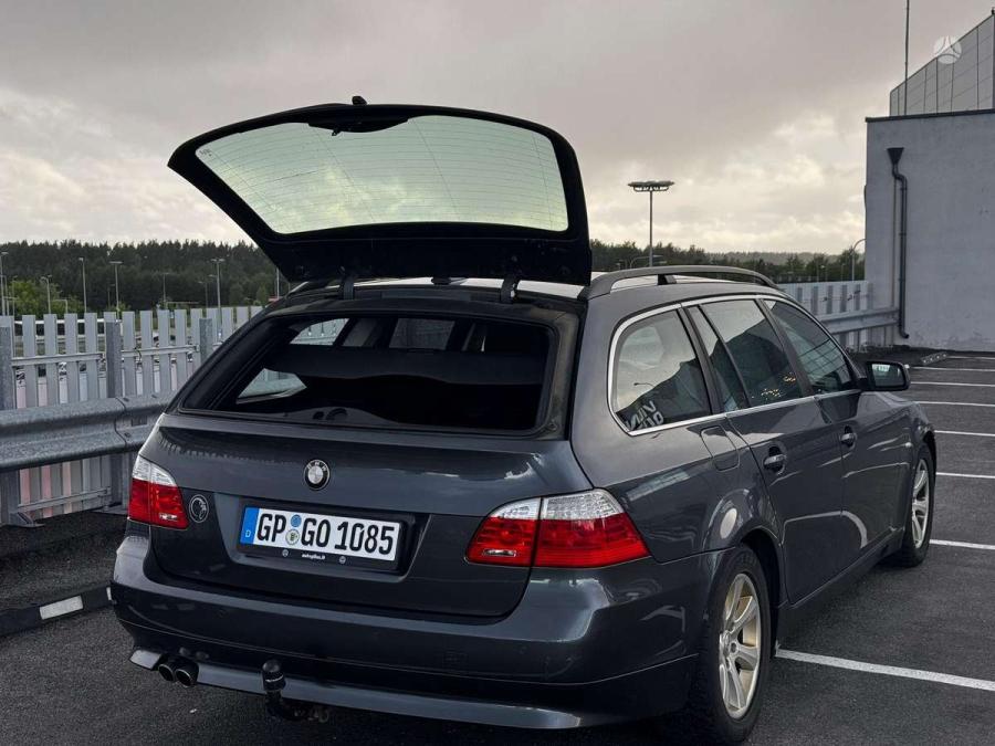 Grey BMW 525 2008 in Taurage, with an engine capacity of 2.99 L and mileage of 295 thousand km for 3800 €, photo 11 on AUTOMOTO.COM.LV