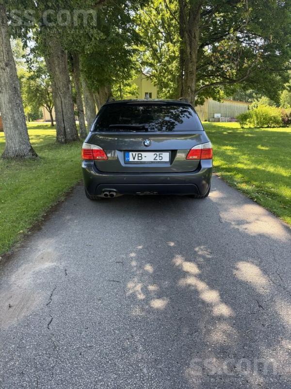 Grey BMW 525 2008 in Aluksne, with an engine capacity of 3.00 L and mileage of 311 thousand km for 5000 €, photo 7 on AUTOMOTO.COM.LV