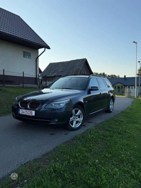 Grey BMW 525 2008 in Vilnius, with an engine capacity of 2.99 L and mileage of 314 thousand km for 4600 €, photo 1 on AUTOMOTO.COM.LV