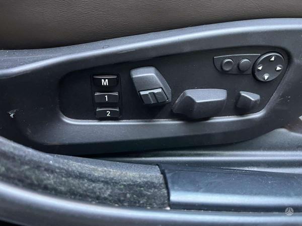 Grey BMW 525 2008 in Vilnius, with an engine capacity of 2.99 L and mileage of 314 thousand km for 4600 €, photo 7 on AUTOMOTO.COM.LV