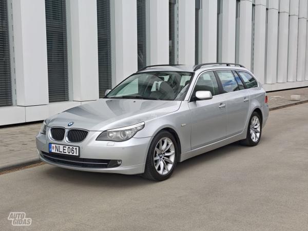Pelēks BMW 525 2008 Viļņa, ar dzinēja tilpumu 3.00 L un nobraukumu 372 tūkst. km par 4500 €, foto 2 vietnē AUTOMOTO.COM.LV