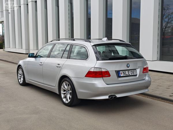 Pelēks BMW 525 2008 Viļņa, ar dzinēja tilpumu 3.00 L un nobraukumu 372 tūkst. km par 4500 €, foto 6 vietnē AUTOMOTO.COM.LV