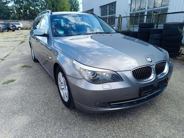 Grey BMW 525 2008 in Utena, with an engine capacity of 2.99 L and mileage of 300 thousand km for 3700 €, photo 1 on AUTOMOTO.COM.LV
