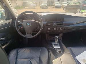 Pelēks BMW 525 2008 Utena, ar dzinēja tilpumu 2.99 L un nobraukumu 300 tūkst. km par 3700 €, foto 14 vietnē AUTOMOTO.COM.LV