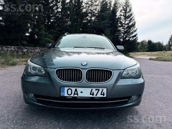 Pelēks BMW 525 2008 Talsi, ar dzinēja tilpumu 3.00 L un nobraukumu 337 tūkst. km par 4995 €, foto 2 vietnē AUTOMOTO.COM.LV