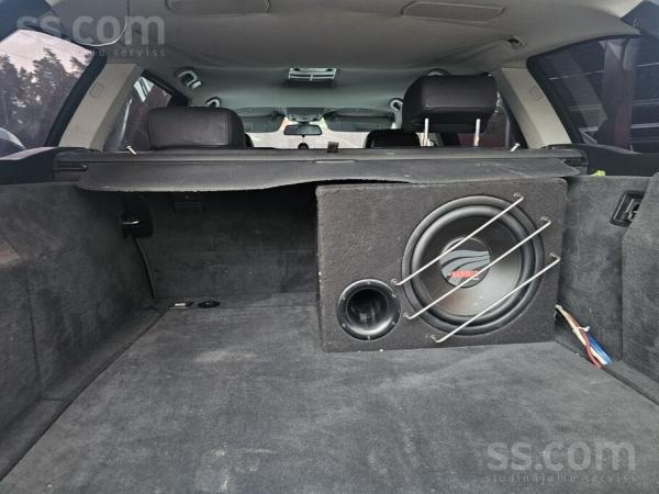 Pelēks BMW 525 2008 Rīga, ar dzinēja tilpumu 3.00 L un nobraukumu 328 tūkst. km par 4800 €, foto 8 vietnē AUTOMOTO.COM.LV