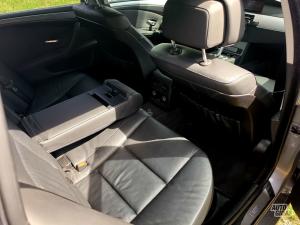 Pelēks BMW 525 2008 Kauņa, ar dzinēja tilpumu 3.00 L un nobraukumu 323 tūkst. km par 3750 €, foto 12 vietnē AUTOMOTO.COM.LV