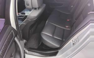 Pelēks BMW 525 2008 Marijampole, ar dzinēja tilpumu 2.99 L un nobraukumu 280 tūkst. km par 3650 €, foto 12 vietnē AUTOMOTO.COM.LV