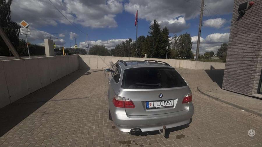 Pelēks BMW 525 2008 Kauņa, ar dzinēja tilpumu 2.99 L un nobraukumu 381 tūkst. km par 4800 €, foto 8 vietnē AUTOMOTO.COM.LV