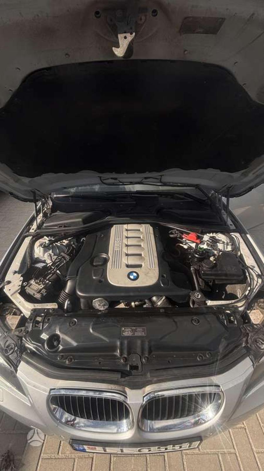 Pelēks BMW 525 2008 Kauņa, ar dzinēja tilpumu 2.99 L un nobraukumu 381 tūkst. km par 4800 €, foto 16 vietnē AUTOMOTO.COM.LV