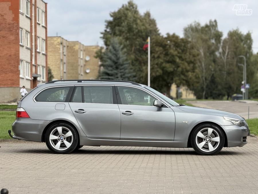 Pelēks BMW 525 2008 Kaišiadorys, ar dzinēja tilpumu 3.00 L un nobraukumu 320 tūkst. km par 3000 €, foto 5 vietnē AUTOMOTO.COM.LV