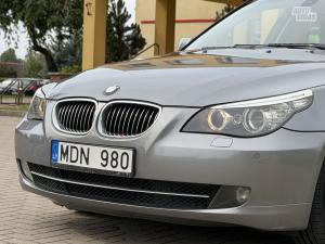 Pelēks BMW 525 2008 Kaišiadorys, ar dzinēja tilpumu 3.00 L un nobraukumu 320 tūkst. km par 3000 €, foto 13 vietnē AUTOMOTO.COM.LV