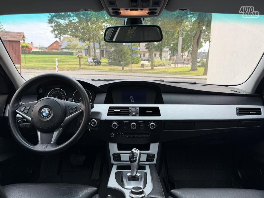 Pelēks BMW 525 2008 Kaišiadorys, ar dzinēja tilpumu 3.00 L un nobraukumu 320 tūkst. km par 3000 €, foto 18 vietnē AUTOMOTO.COM.LV