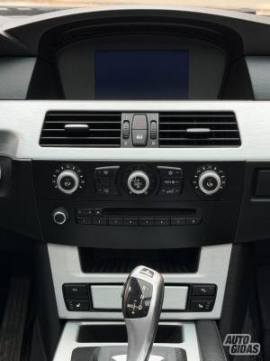 Pelēks BMW 525 2008 Kaišiadorys, ar dzinēja tilpumu 3.00 L un nobraukumu 320 tūkst. km par 3000 €, foto 23 vietnē AUTOMOTO.COM.LV