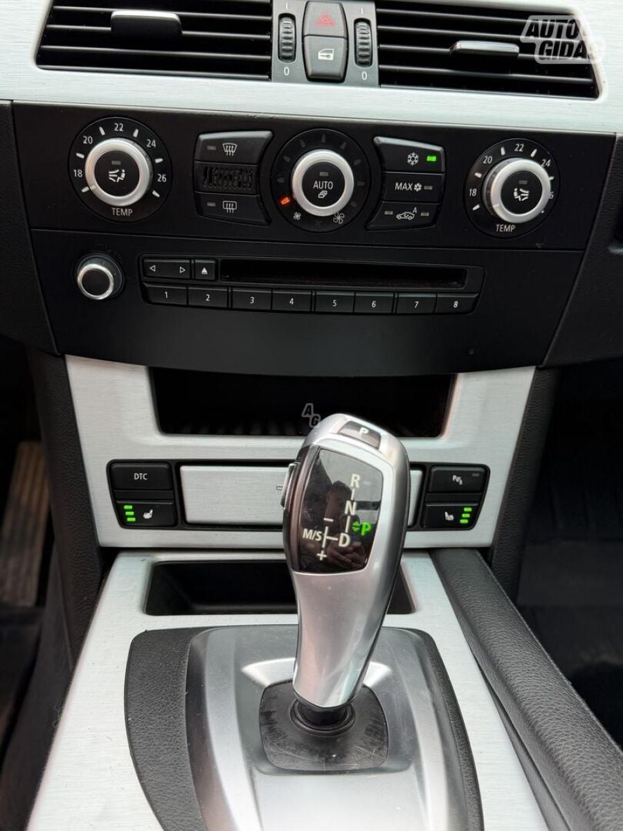 Pelēks BMW 525 2008 Kaišiadorys, ar dzinēja tilpumu 3.00 L un nobraukumu 320 tūkst. km par 3000 €, foto 29 vietnē AUTOMOTO.COM.LV