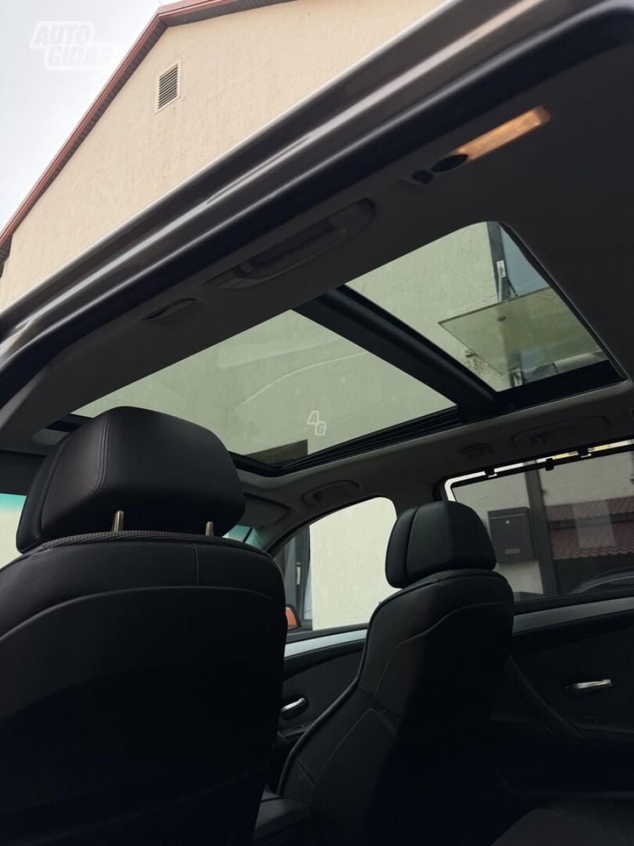 Pelēks BMW 525 2008 Kaišiadorys, ar dzinēja tilpumu 3.00 L un nobraukumu 320 tūkst. km par 3000 €, foto 30 vietnē AUTOMOTO.COM.LV