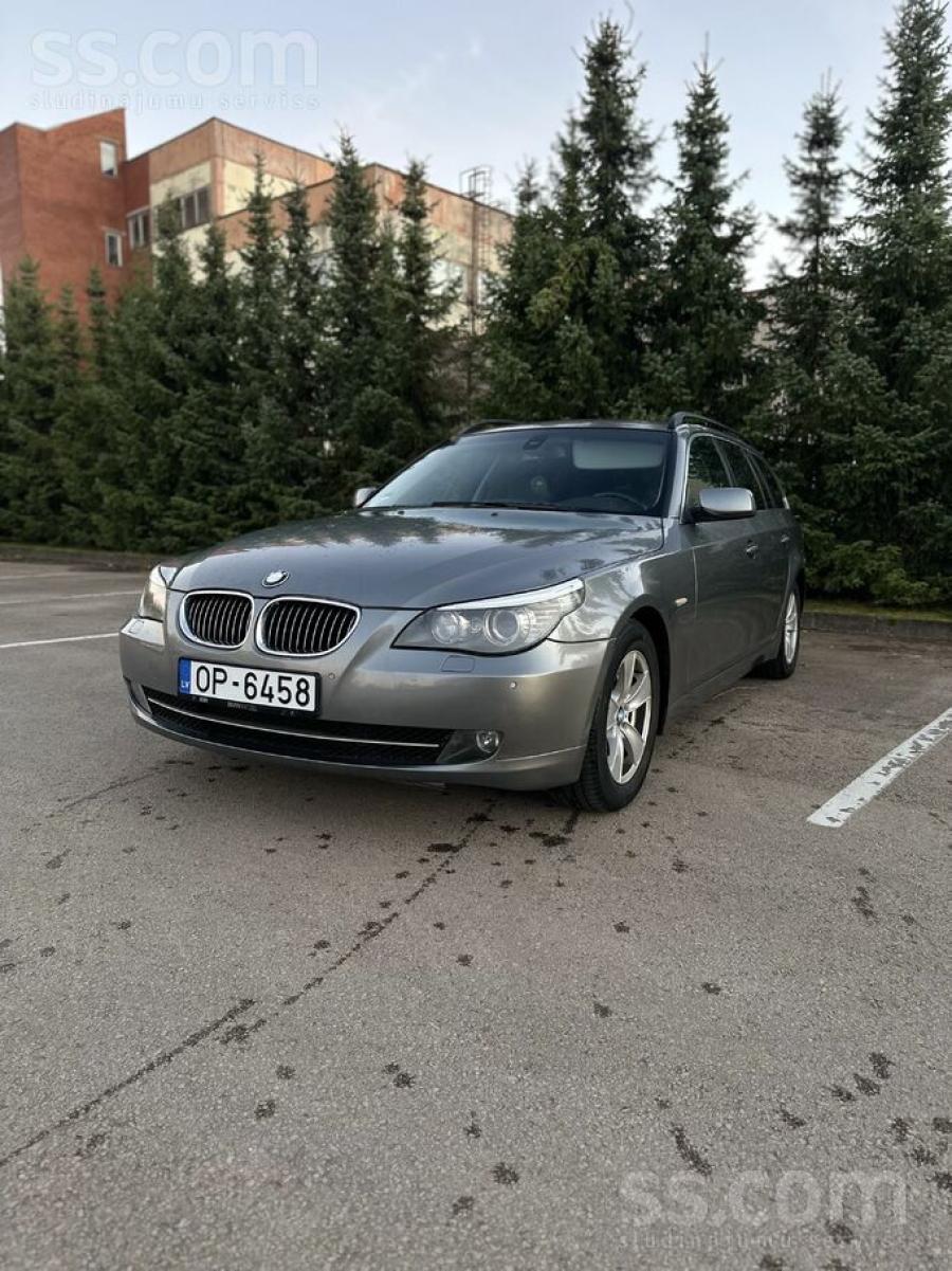Grey BMW 525 2008 in Rezekne, with an engine capacity of 3.00 L and mileage of 348 thousand km for 4699 €, photo 1 on AUTOMOTO.COM.LV