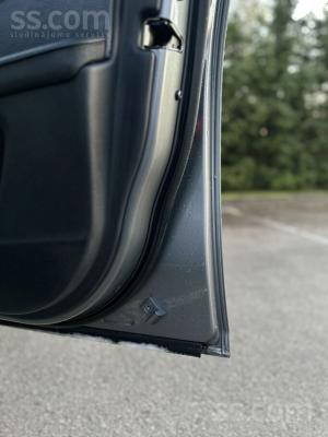 Grey BMW 525 2008 in Rezekne, with an engine capacity of 3.00 L and mileage of 348 thousand km for 4699 €, photo 9 on AUTOMOTO.COM.LV