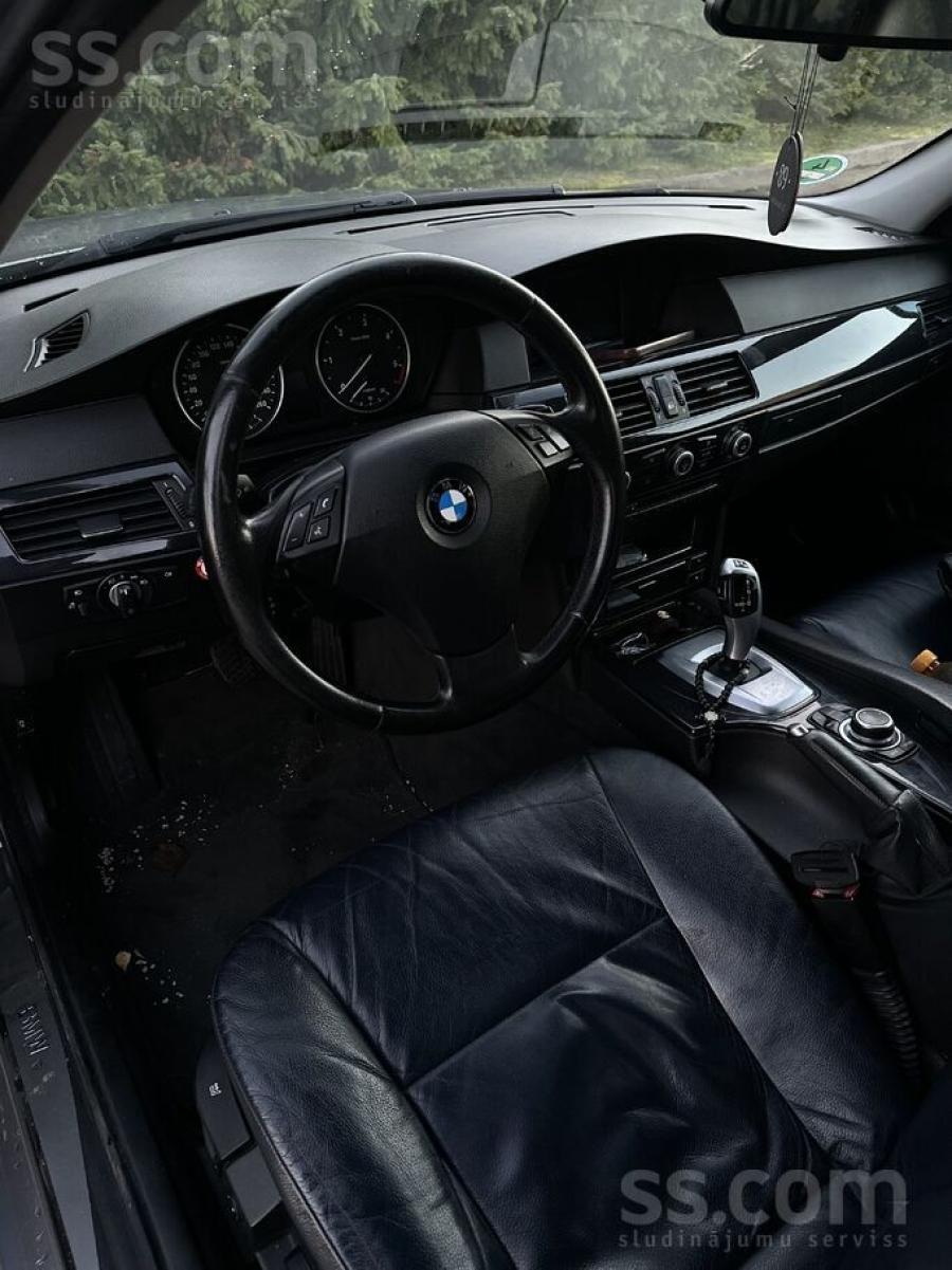 Grey BMW 525 2008 in Rezekne, with an engine capacity of 3.00 L and mileage of 348 thousand km for 4699 €, photo 12 on AUTOMOTO.COM.LV