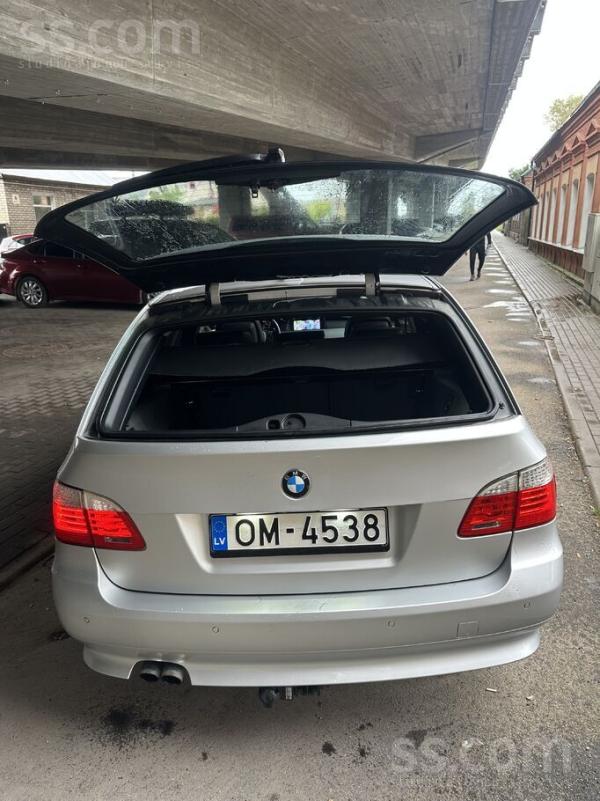 Pelēks BMW 525 2008 Daugavpils, ar dzinēja tilpumu 3.00 L un nobraukumu 340 tūkst. km par 4800 €, foto 8 vietnē AUTOMOTO.COM.LV