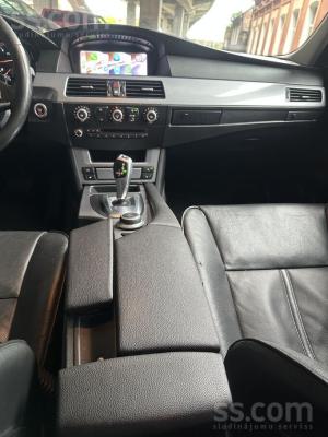 Pelēks BMW 525 2008 Daugavpils, ar dzinēja tilpumu 3.00 L un nobraukumu 340 tūkst. km par 4800 €, foto 13 vietnē AUTOMOTO.COM.LV