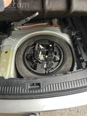 Pelēks BMW 525 2008 Daugavpils, ar dzinēja tilpumu 3.00 L un nobraukumu 340 tūkst. km par 4800 €, foto 16 vietnē AUTOMOTO.COM.LV